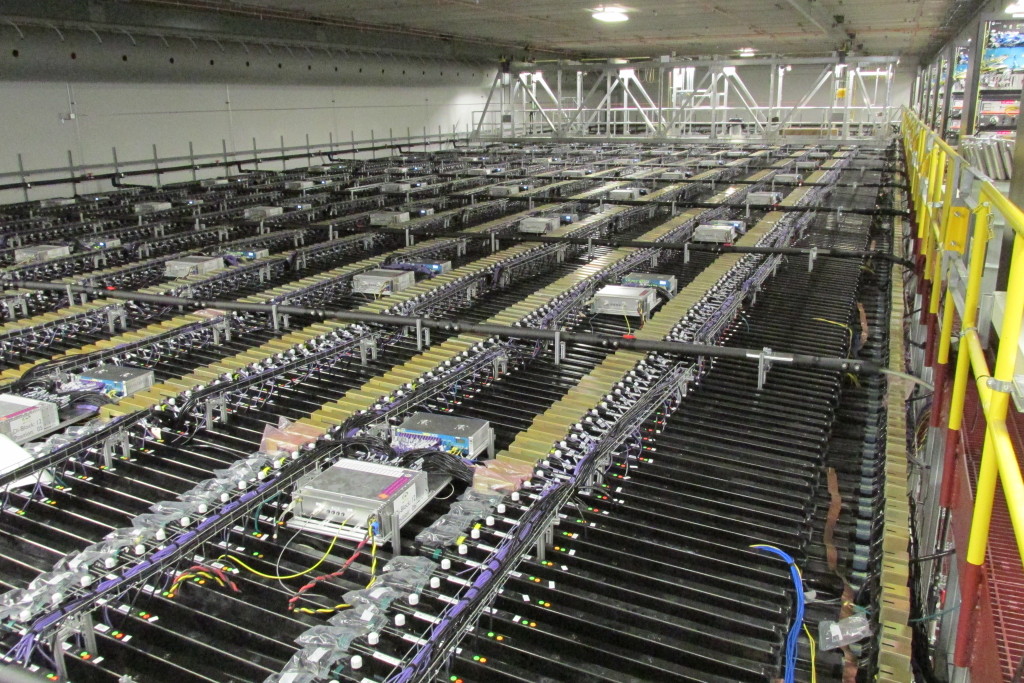 NOvA experiment sees first long-distance neutrinos