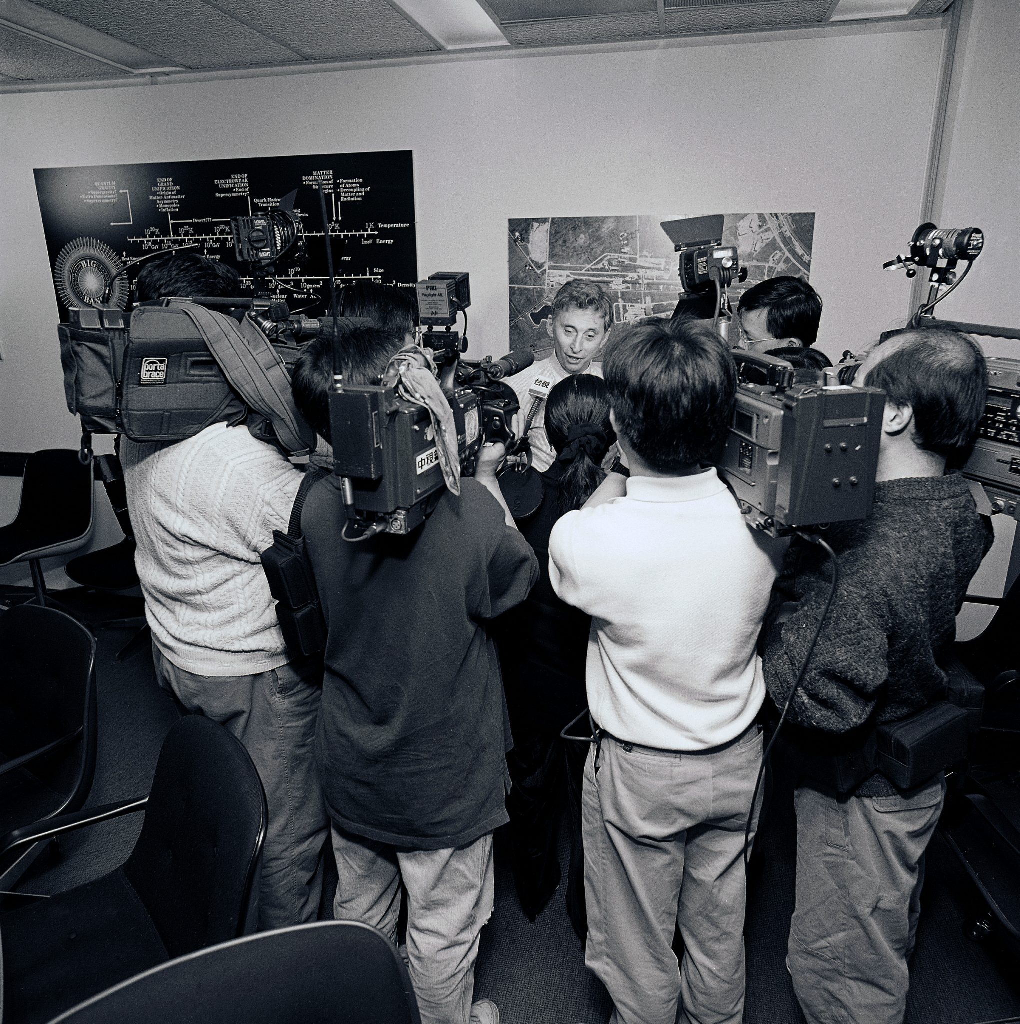 Twenty-fifth anniversary of the discovery of the top quark at Fermilab