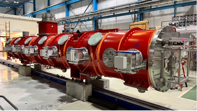 Fermilab completes the first-of-its-kind prototype of a superconducting ...