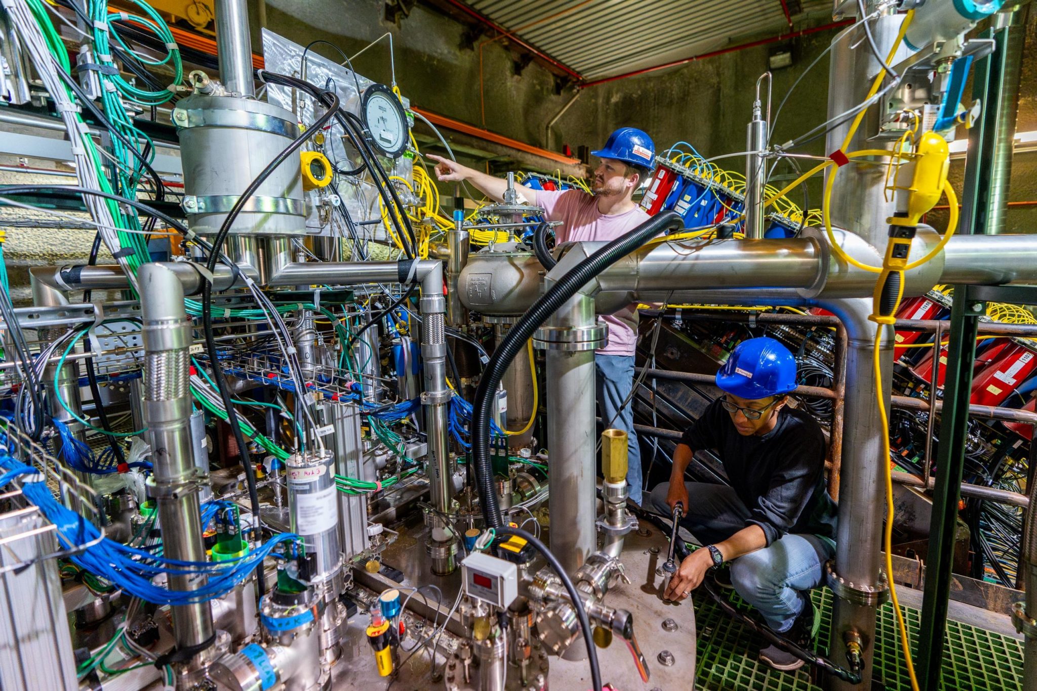 DUNE scientists observe first neutrinos with prototype detector at Fermilab