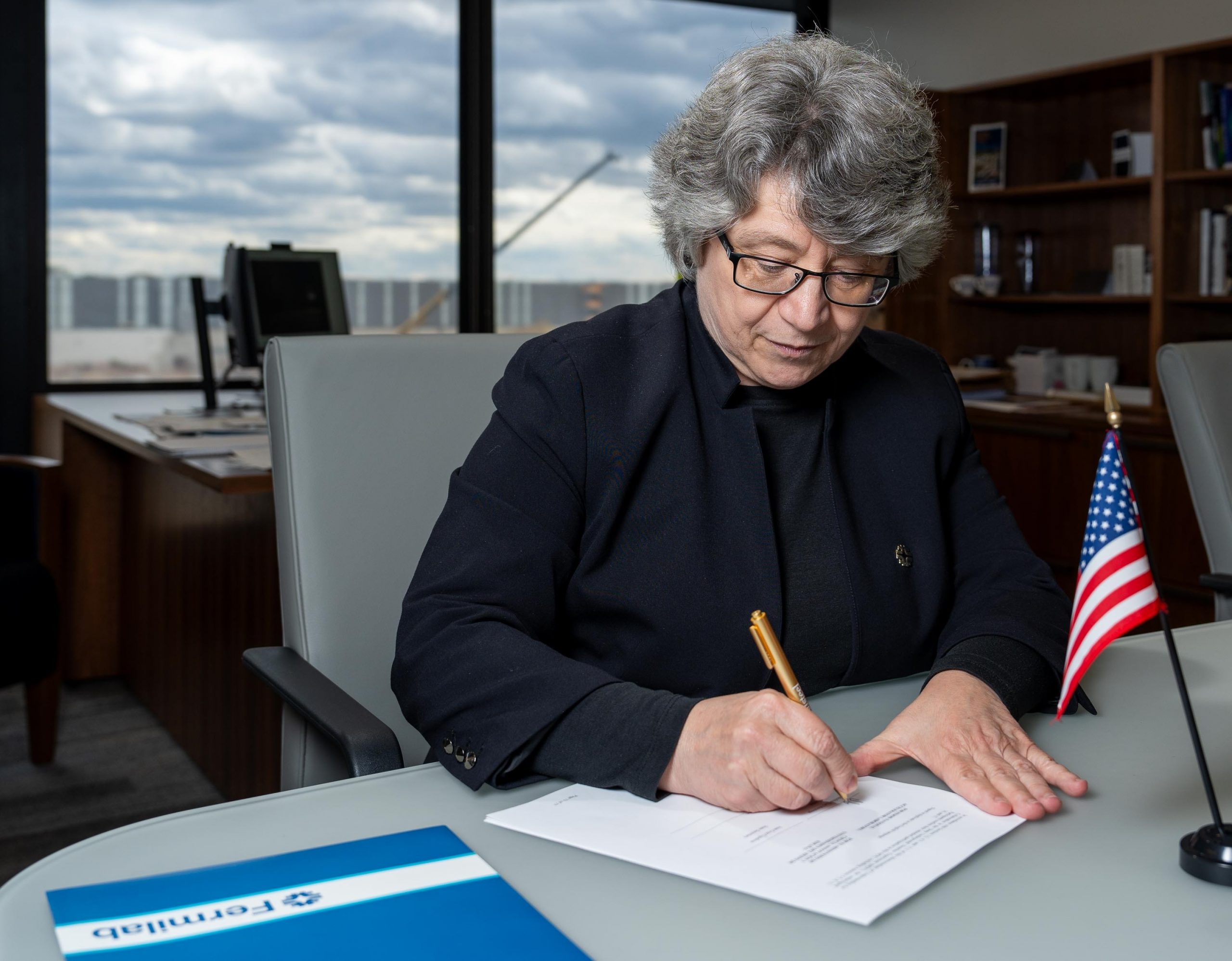 Fermilab and Spain sign agreement to strengthen collaboration on the ...