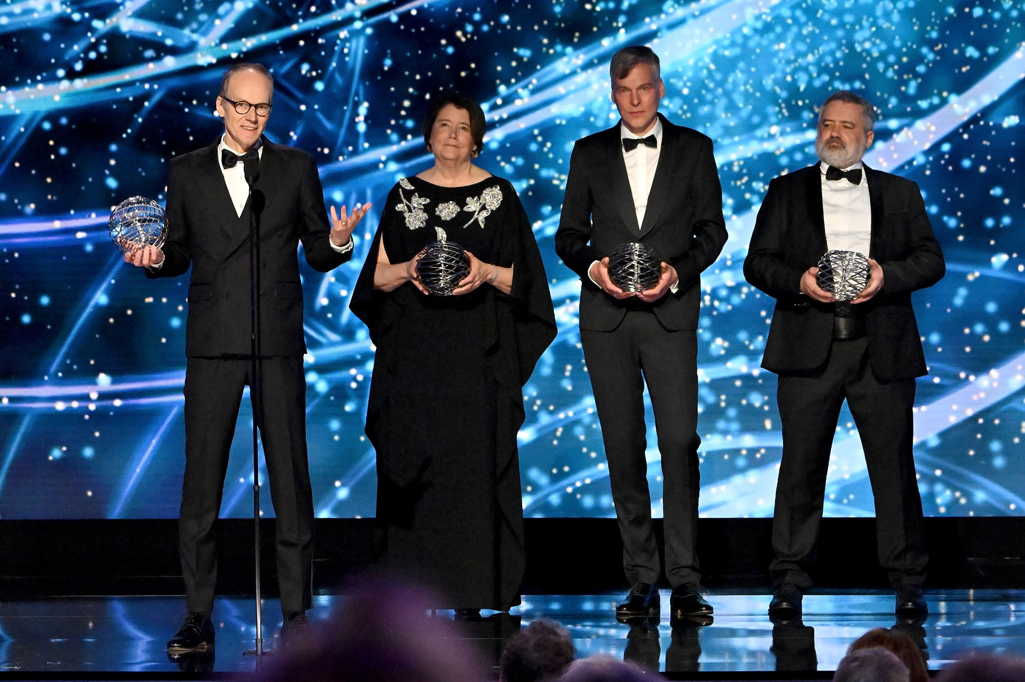 The LHC experiment collaborations at CERN receive Breakthrough Prize