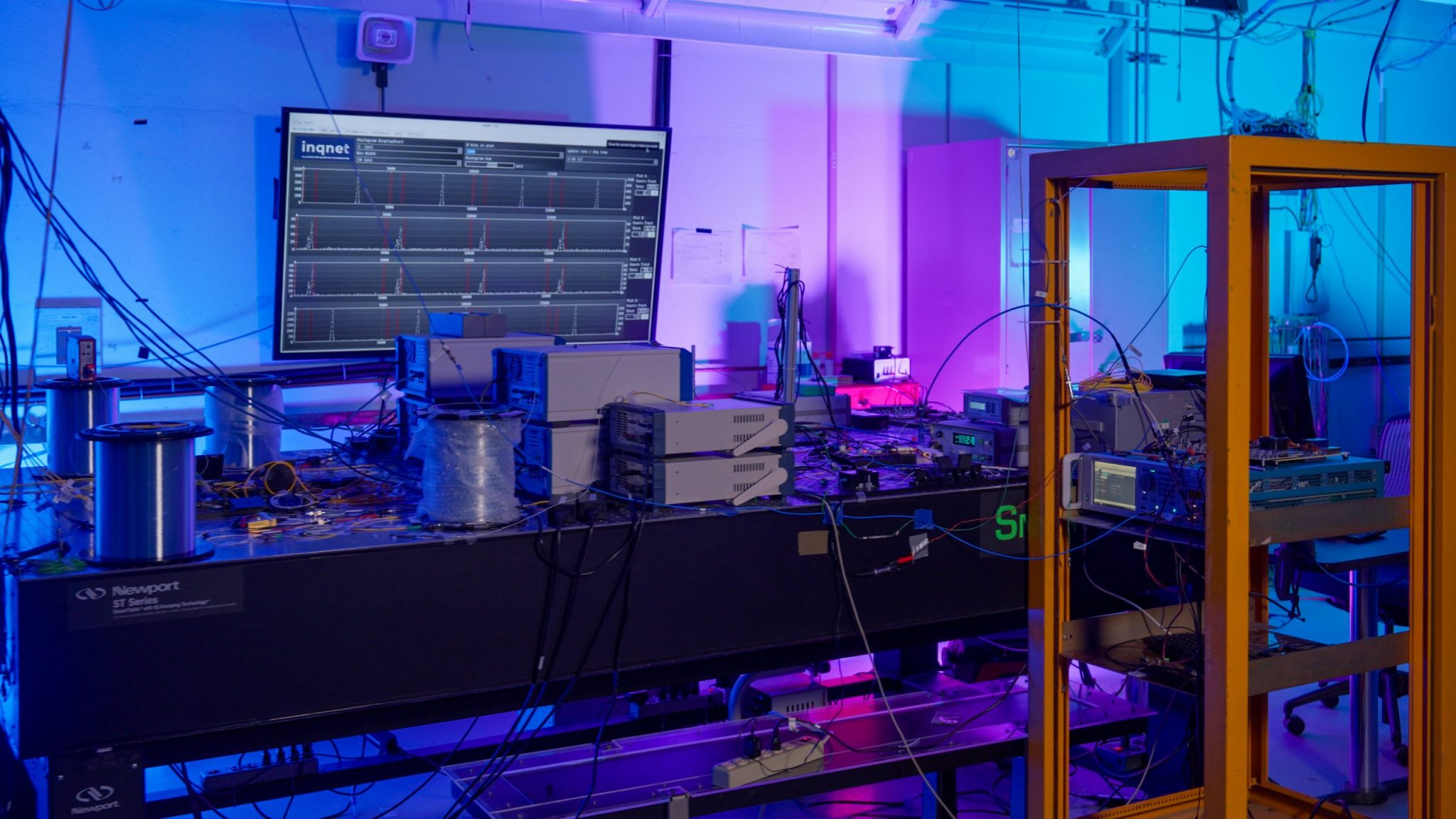 ‘Squeezed light’ technology could accelerate path to quantum networking